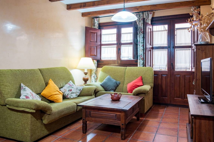 110 M² Casa ∙ 3 Habitaciones ∙ 6 Huéspedes - Candelario