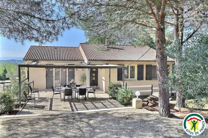 100 M² Gîte ∙ 3 Bedrooms ∙ 6 Guests - Crest