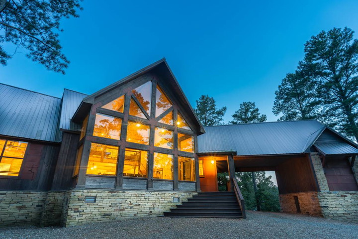 351 M² Cabin ∙ 5 Bedrooms ∙ 23 Guests - Hochatown, OK