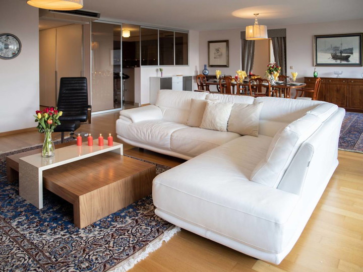 214 M² Apartamento ∙ 4 Quartos ∙ 7 Hóspedes - Vevey