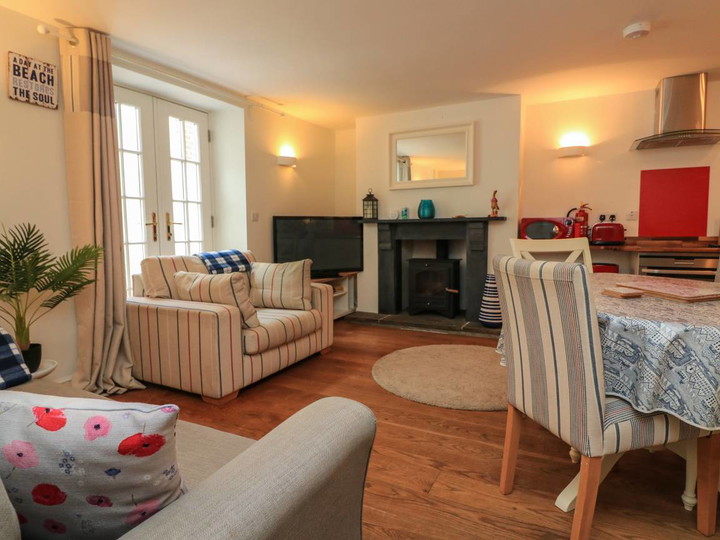 Cottage ∙ 2 Bedrooms ∙ 4 Guests - Salcombe