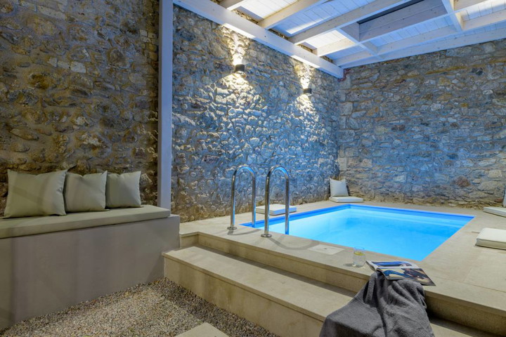 120 M² Apartment ∙ 2 Bedrooms ∙ 6 Guests - Athens