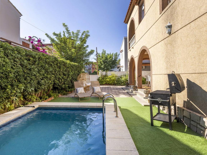216 M² Maison De Vacances ∙ 6 Chambres ∙ 11 Personnes - Gilet