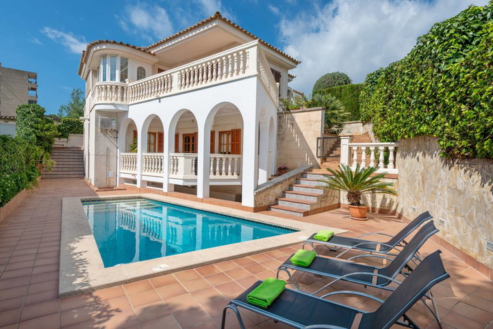 252 M² Villa ∙ 4 Habitaciones ∙ 5 Huéspedes - Palma