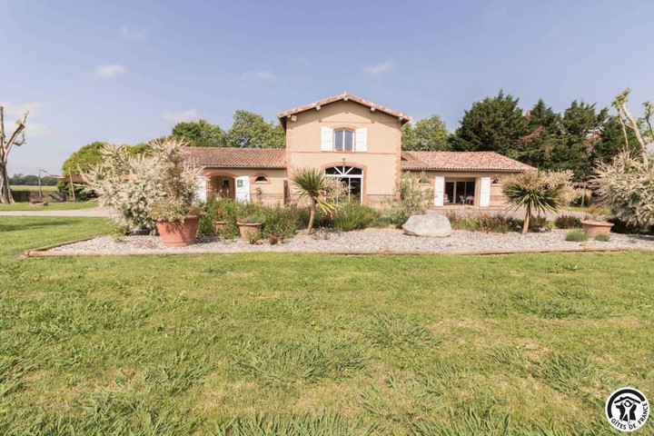 80 M² Gîte ∙ 2 Chambres ∙ 4 Personnes - Occitanie