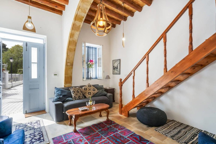 75 M² Ferienhaus ∙ 1 Schlafzimmer ∙ 4 Gäste - Nikosia