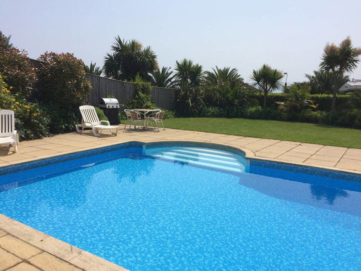 Cottage ∙ 3 Bedrooms ∙ 6 Guests - Paignton