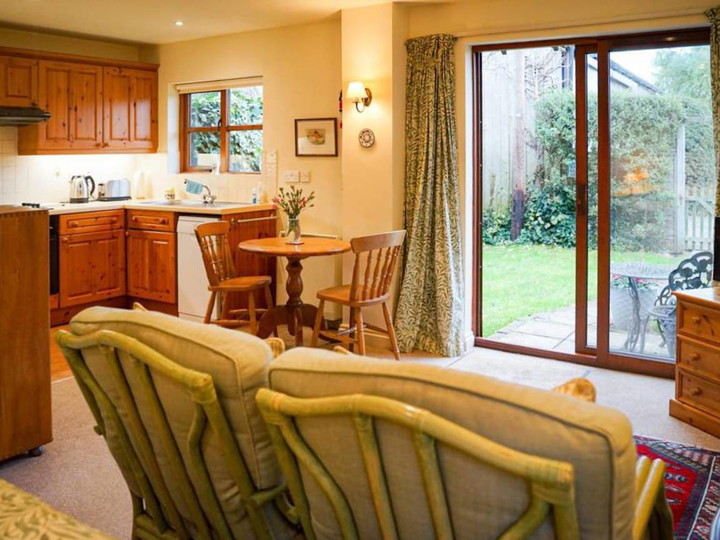 Cottage ∙ 1 Bedroom ∙ 2 Guests - Selsey