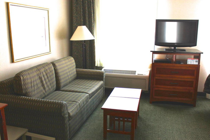 Condo ∙ 1 Bedroom ∙ 3 Guests - Grand Rapids, MI