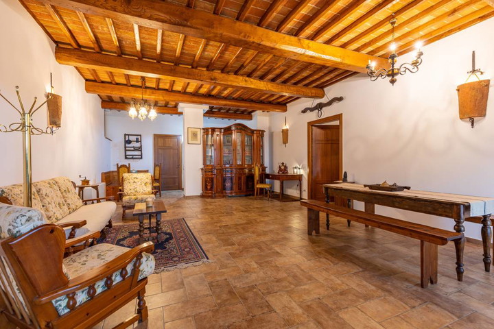 140 M² Farmhouse ∙ 2 Bedrooms ∙ 6 Guests - Pienza