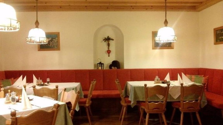Ferienwohnung ∙ 1 Schlafzimmer ∙ 4 Gäste - Innsbruck