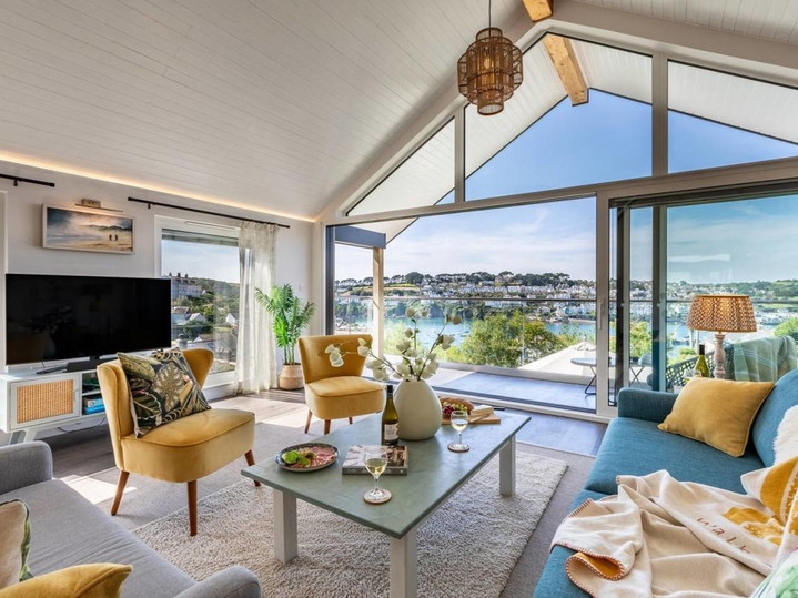Cottage ∙ 5 Bedrooms ∙ 10 Guests - Fowey