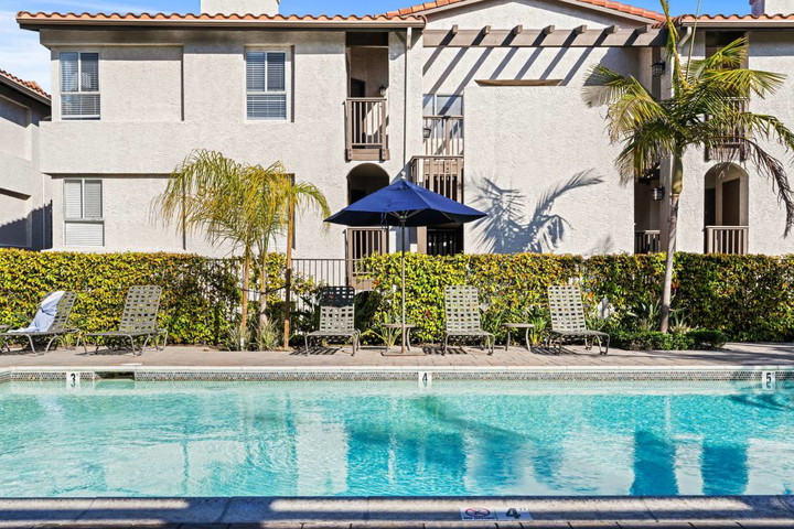 111 M² Ferienwohnung ∙ 2 Schlafzimmer ∙ 6 Gäste - Dana Point, CA