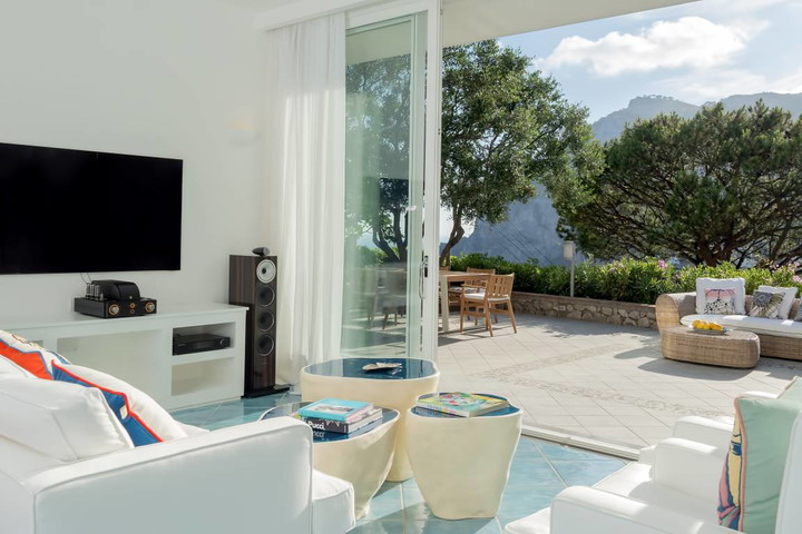200 M² Villa ∙ 3 Bedrooms ∙ 6 Guests - Capri (island)
