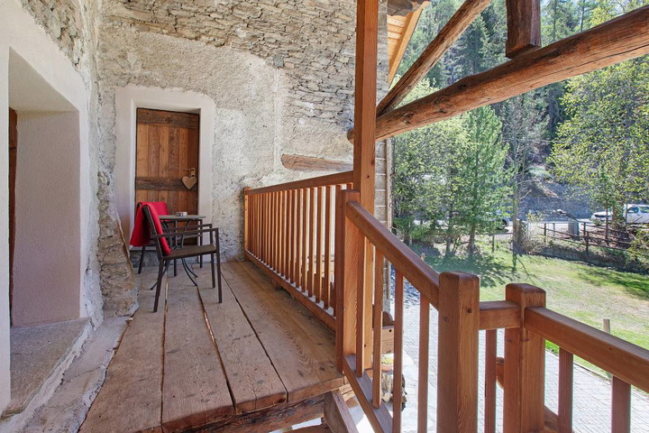 80 M² Apartment ∙ 2 Bedrooms ∙ 5 Guests - Cogne