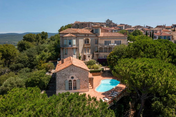 784 M² Maison De Vacances ∙ 8 Chambres ∙ 15 Personnes - Saint-Cyr-sur-Mer