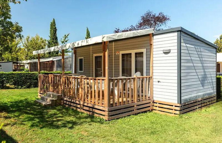 24 M² Mobilheim ∙ 2 Schlafzimmer ∙ 4 Gäste - Lazise, İtalya