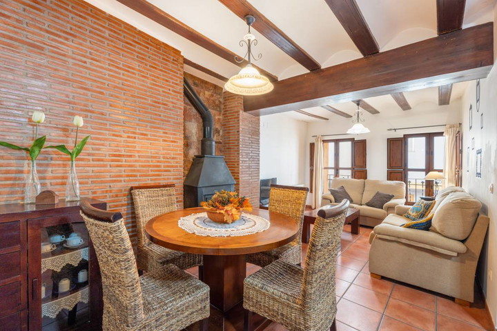 55 M² Casa ∙ 2 Habitaciones ∙ 4 Huéspedes - Chulilla