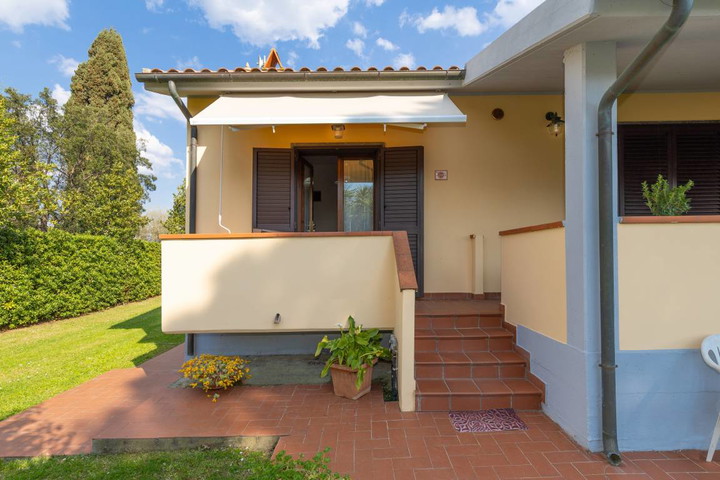 50 M² Apartment ∙ 1 Bedroom ∙ 2 Guests - Cecina