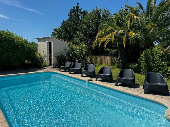 100 M² Villa ∙ 2 Chambres ∙ 8 Personnes - La Cadière-d'Azur