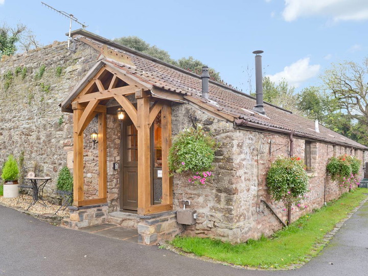 Cottage ∙ 2 Bedrooms ∙ 3 Guests - Weston-super-Mare