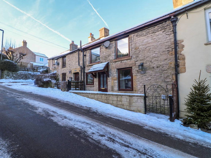 Cottage ∙ 2 Bedrooms ∙ 3 Guests - Hope Valley