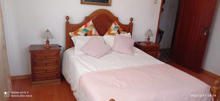 264 M² Casa ∙ 4 Quartos ∙ 8 Hóspedes - Mirandela