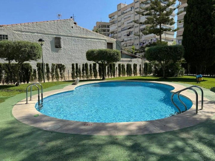 85 M² House ∙ 2 Bedrooms ∙ 6 Guests - Alicante