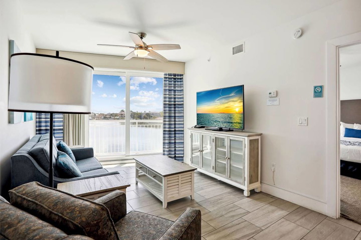 87 M² Condo ∙ 2 Bedrooms ∙ 6 Guests - St. Pete Beach, FL
