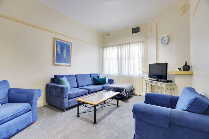 80 M² Apartment ∙ 2 Bedrooms ∙ 4 Guests - Glenelg