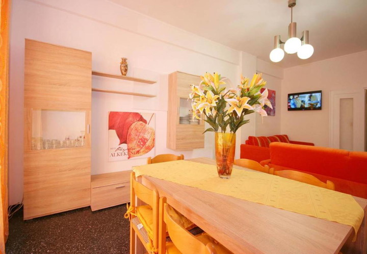 95 M² Apartment ∙ 2 Bedrooms ∙ 8 Guests - Alassio