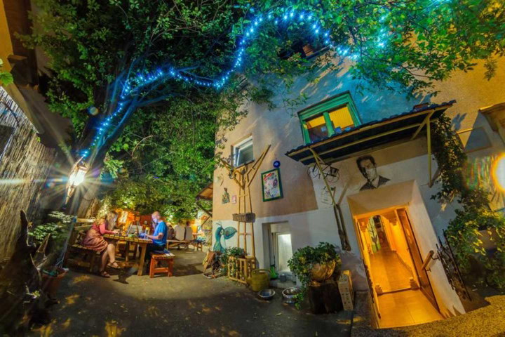 Hostel Mali Mrak Zagreb - Kroatia