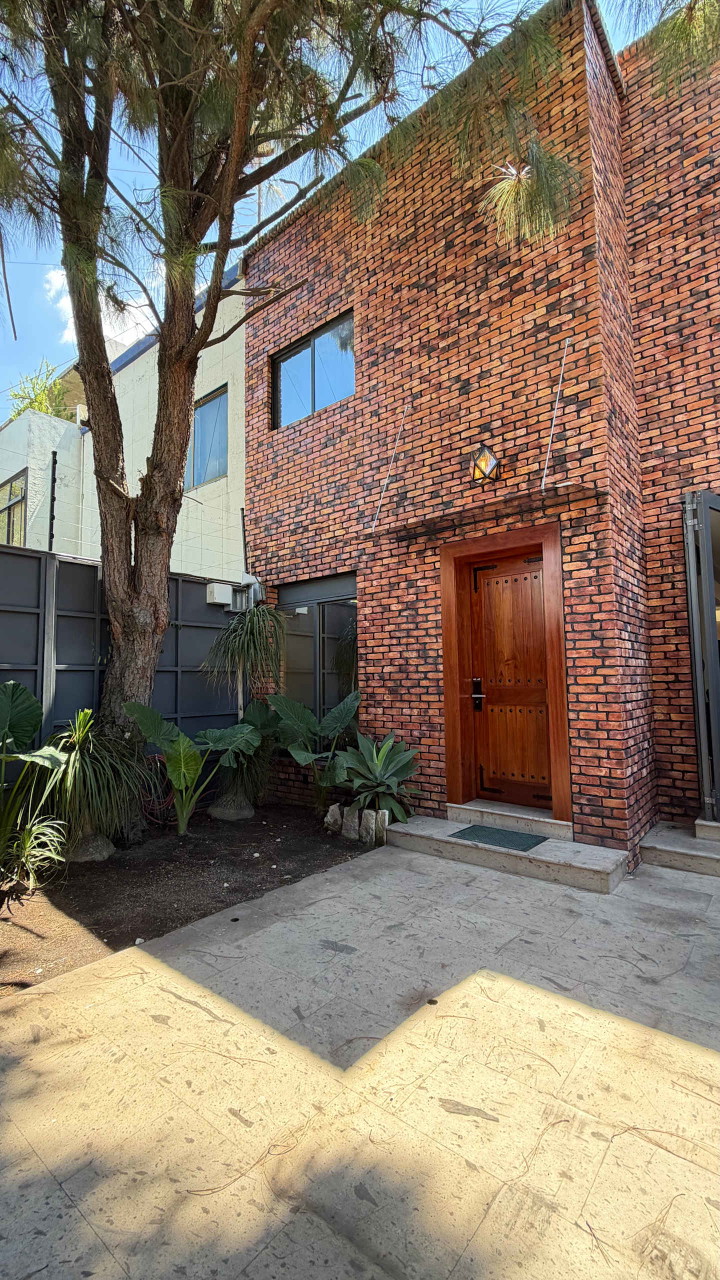 Casa Athena Small Luxury Hostel - Zapopan