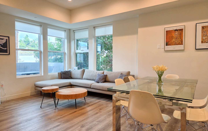 Cahuenga Stay - California