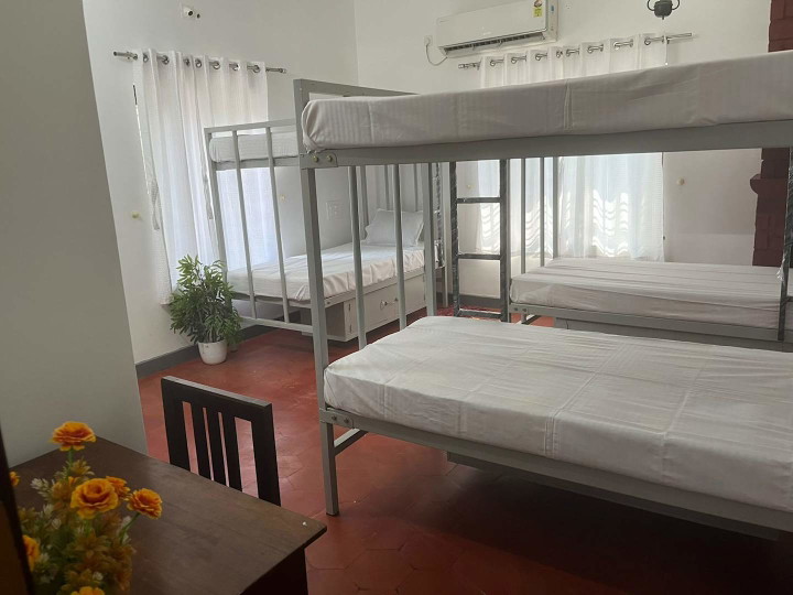 Taaraaloca - Yoga , Spiritual N Dorms - Varkala