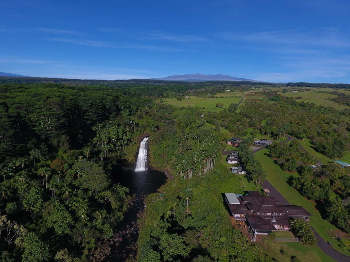 Kulaniapia Falls - Hawaii
