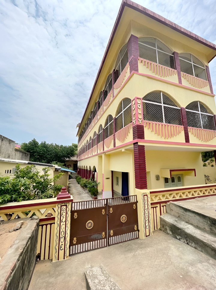Jolly Holiday Homes - 