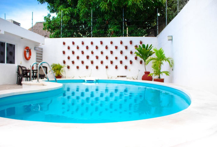 Moloch Hostel - Cancún