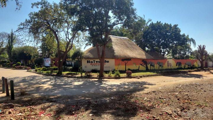 Natwende Backpackers By Mwamfushi Safari Lodge - Lusaka
