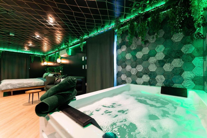 L'oasis Tropicale - Love Room, Jacuzzi - Bas-Rhin