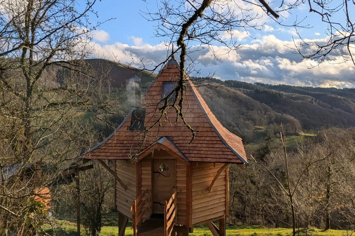 Le Clocheton Des Fées - Auvergne
