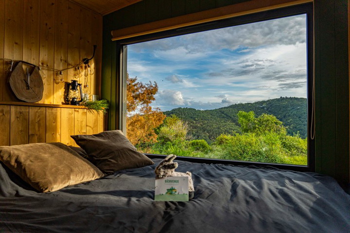 ※ Homnest ※ Panorama Des Puys à Cheval ※ Refuge 1 - Châtel-Guyon