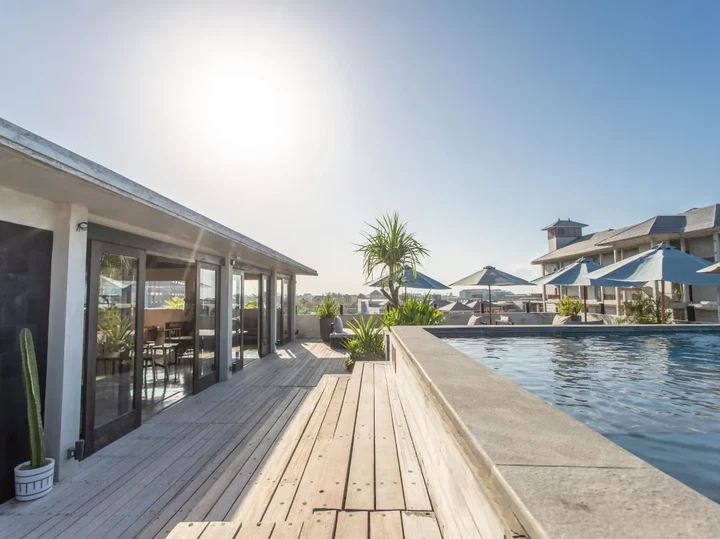 Surf Motel - Bali
