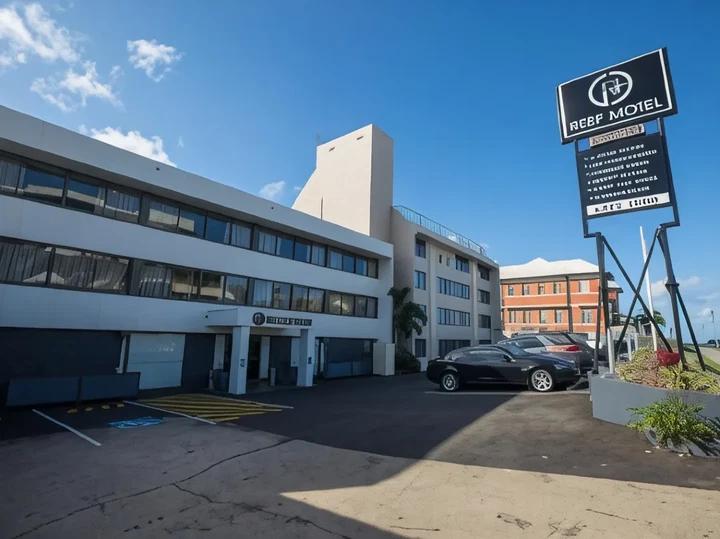 Gladstone Reef Hotel Motel - Gladstone Central