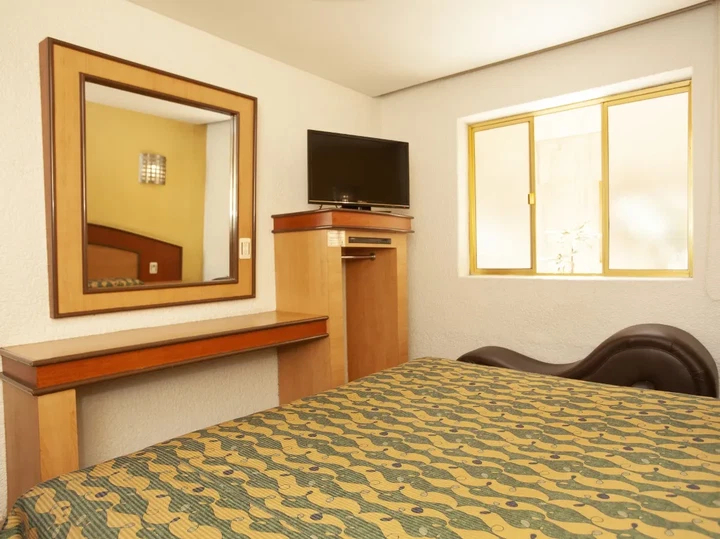 Hotel Tres Colonias - Mexico City
