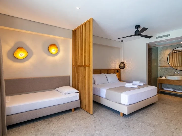 Relax Hotel - Greece