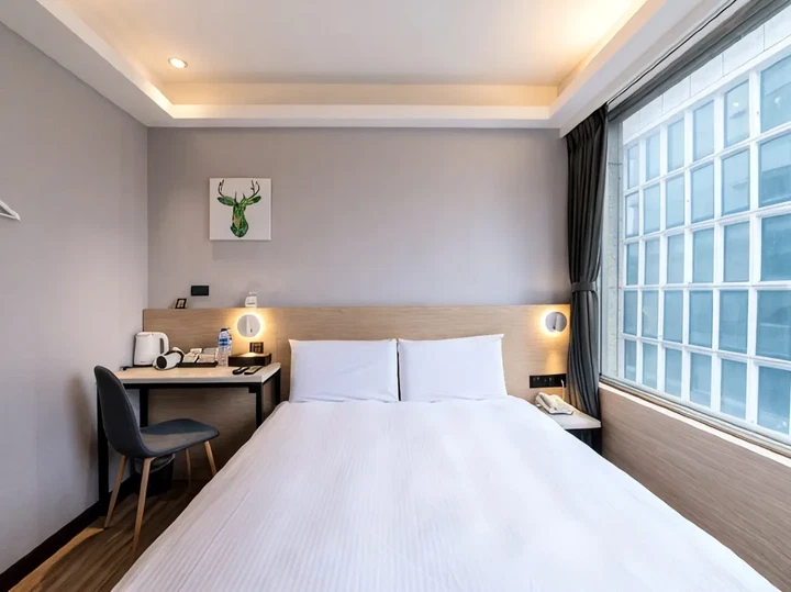 Hub Hotel Songshan Inn - Xinyi District