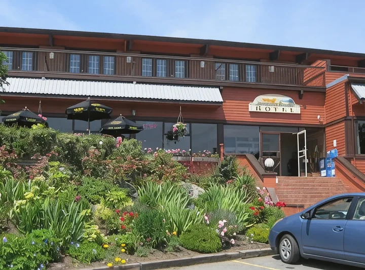 Harbour House Hotel - Salt Spring Island