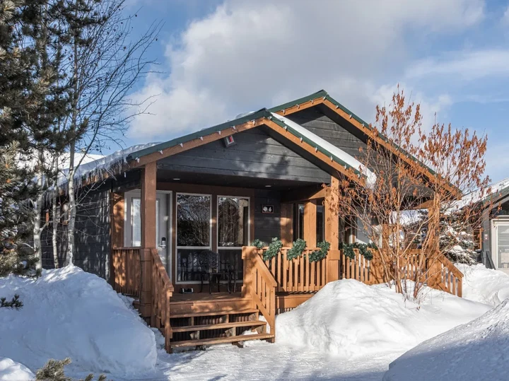 Explorer Cabins At Yellowstone - Montana