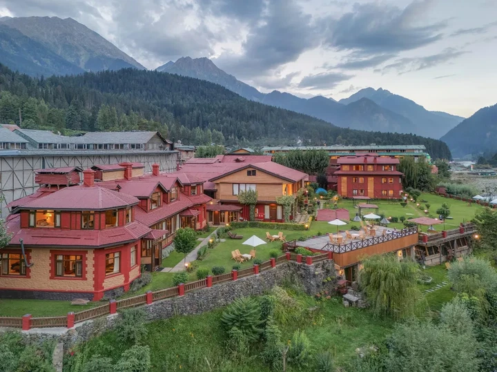 Pahalgam Hotel Riverside Luxury - Pahalgam